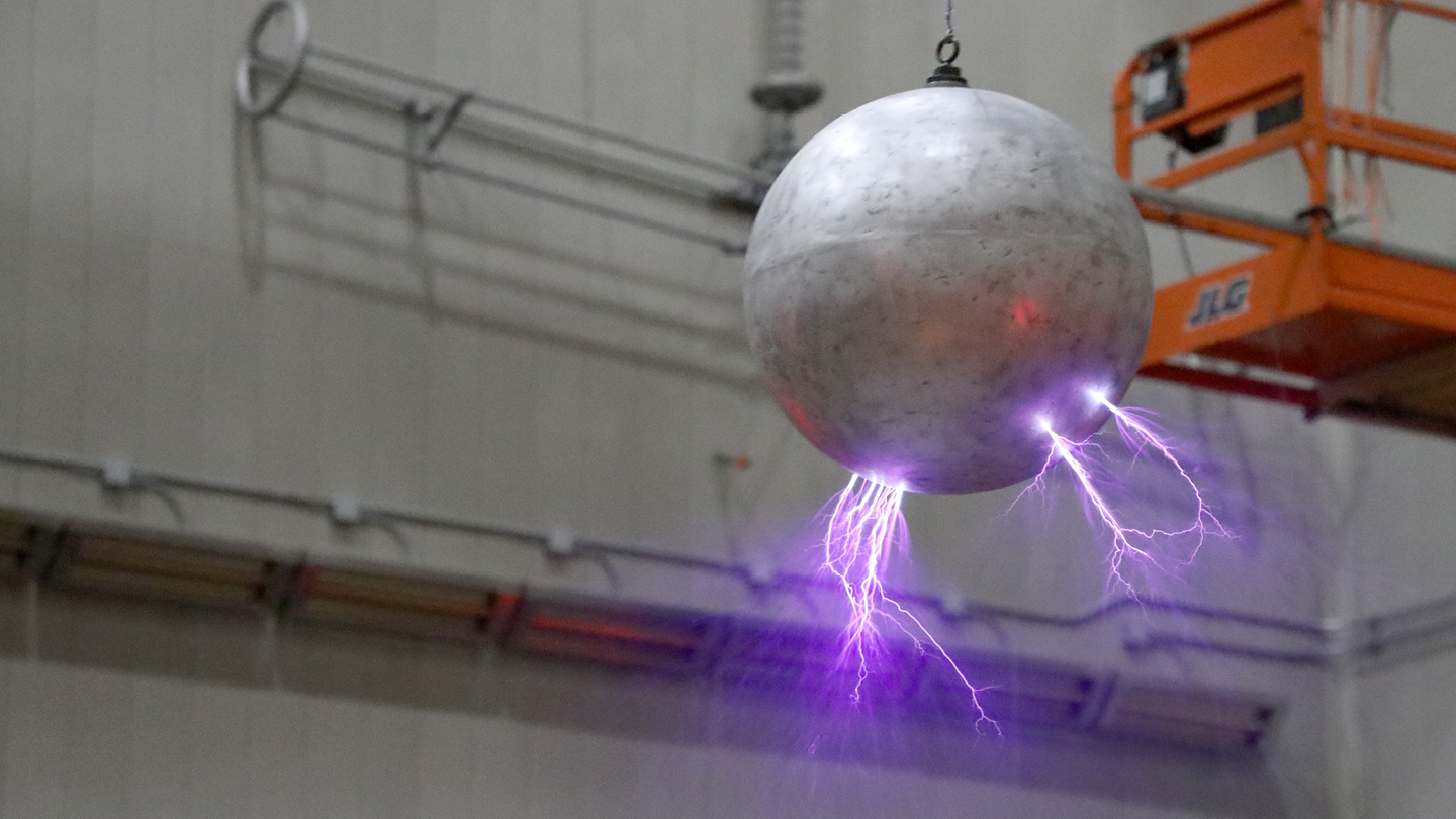 20221027-its-alive-high-voltage-lab-sparks-halloween-frankenstein ...